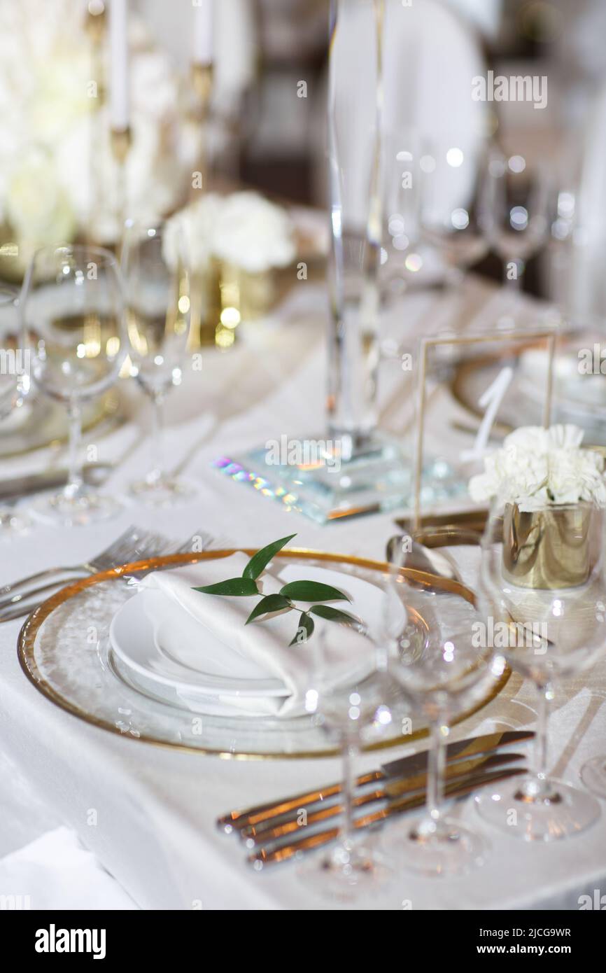 Table set for wedding or another catered event dinner Stock Photo - Alamy