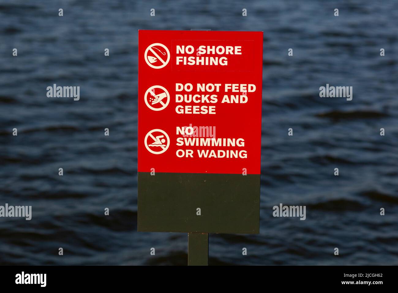 Geese warning sign hi-res stock photography and images - Alamy
