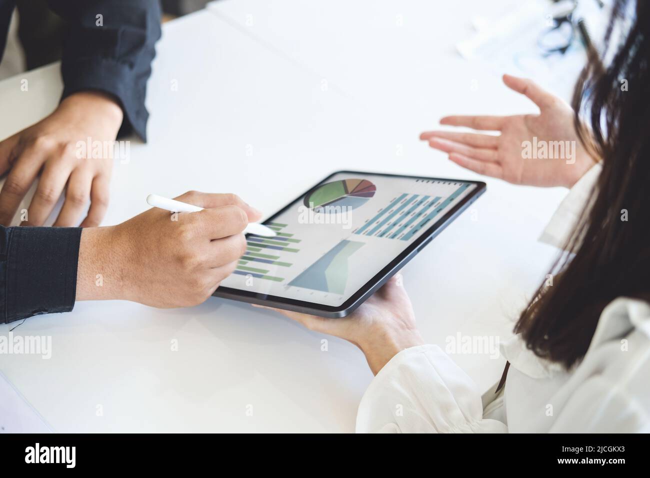 Negotiation, Analysis, Discussion,male economist and female marketer ...