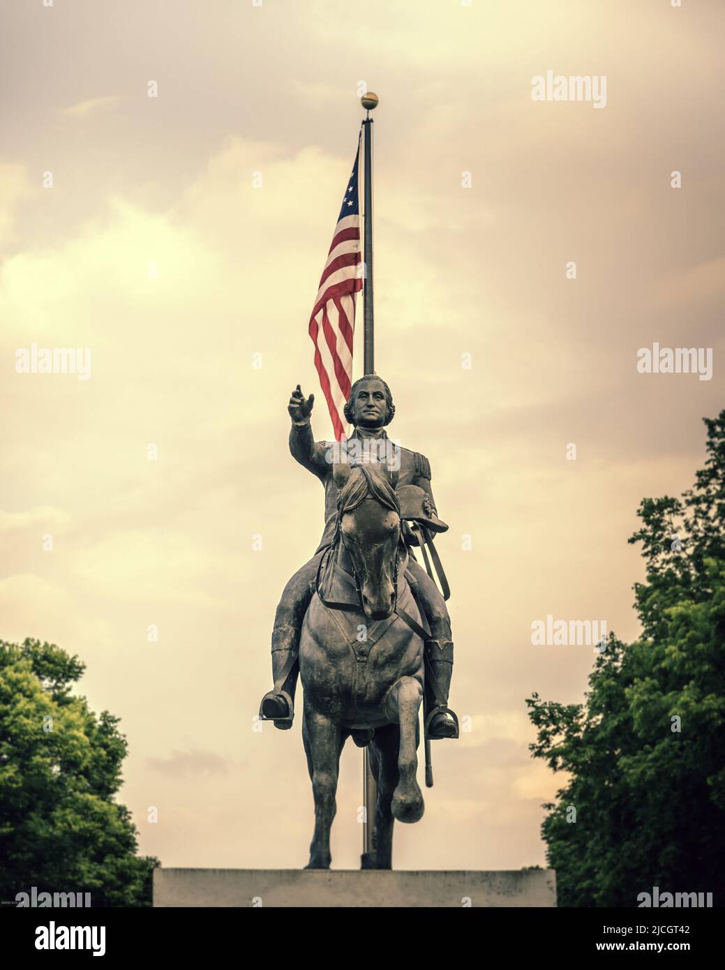 Statue of George Washington Stock Photo - Alamy