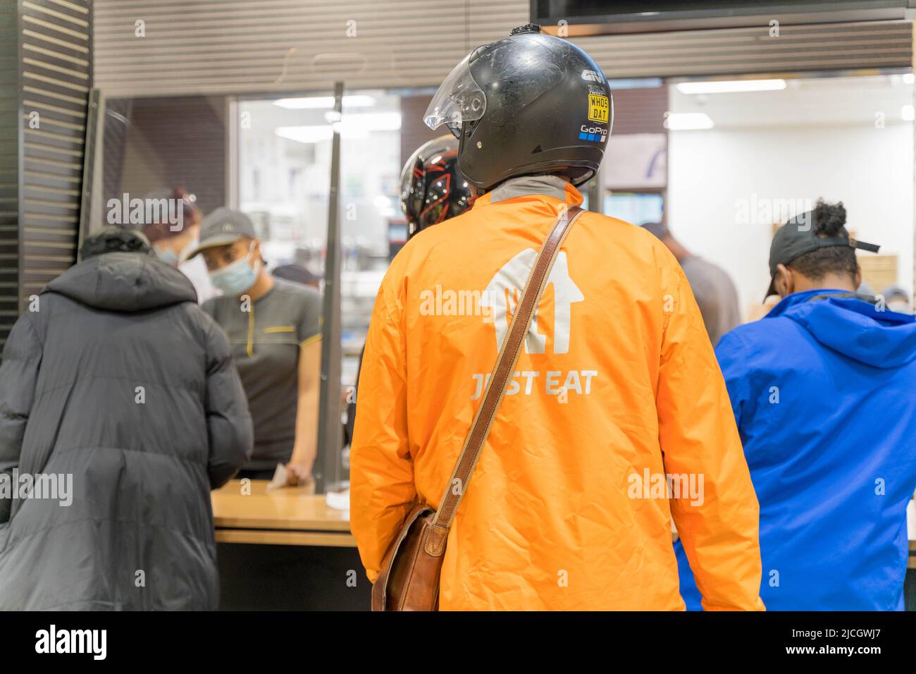 Mcdonald's restaurant order counter hi-res stock photography and images ...