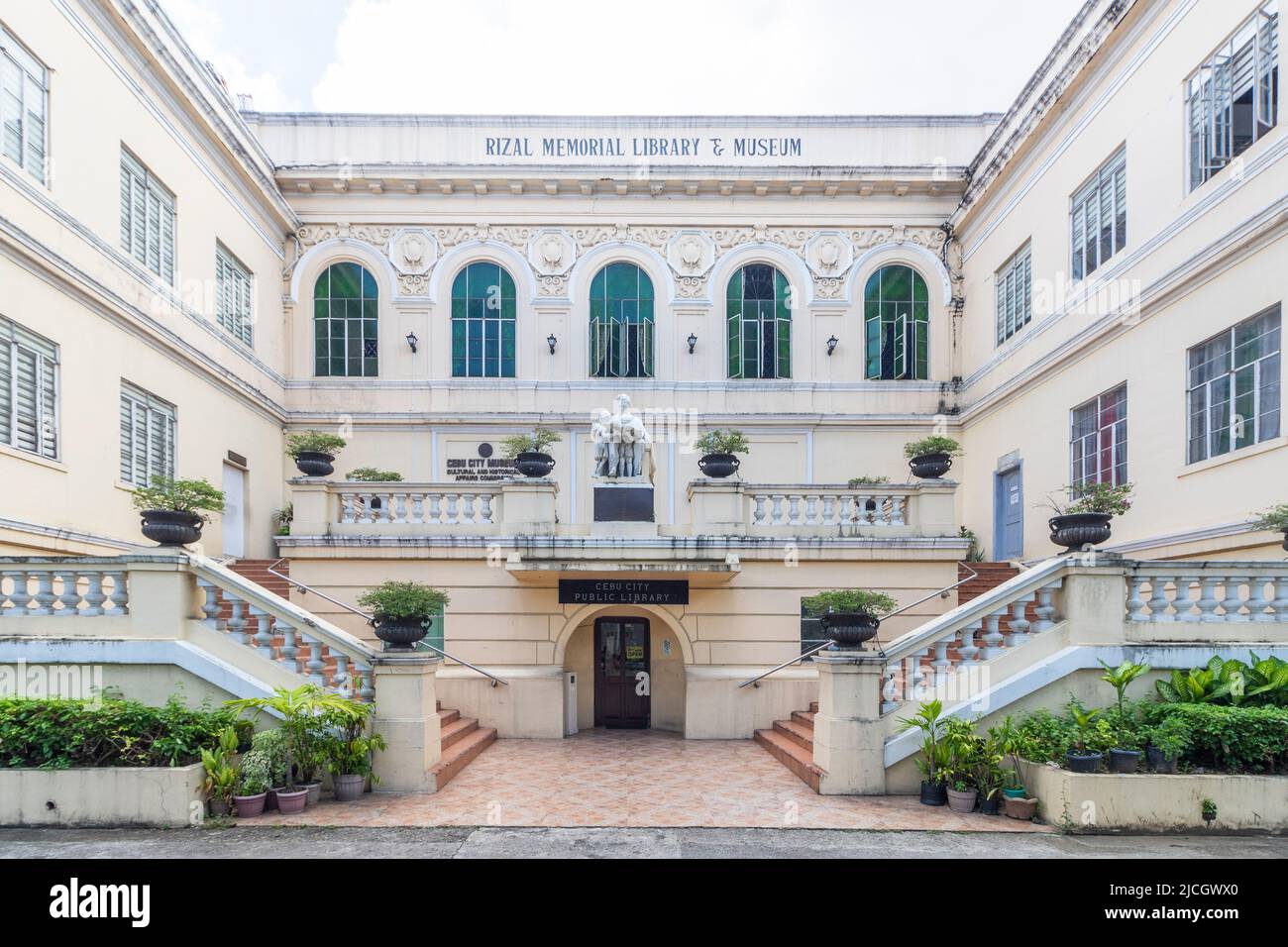 The Rizal Memorial Library and Museum in Cebu, Philippines designed by ...