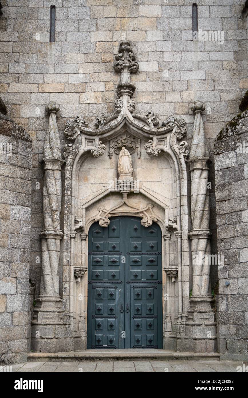 Side entrance door to the Cathedral of Guarda - Sé Catedral da Guarda ...
