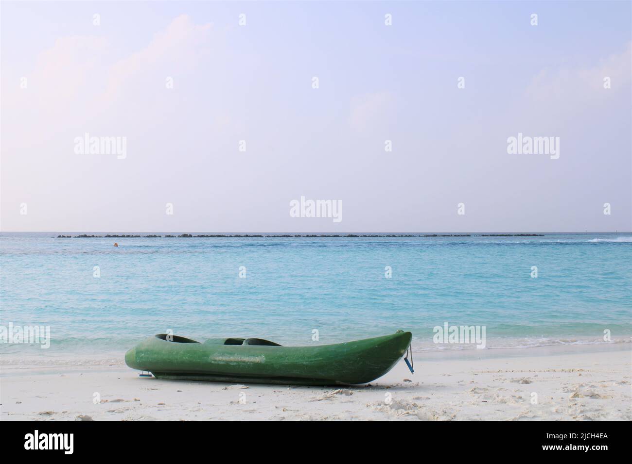 Maldives kayak hi-res stock photography and images - Alamy