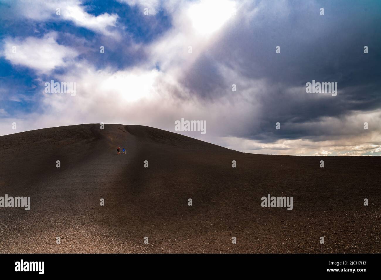 Cinder cone volcano hi-res stock photography and images - Alamy
