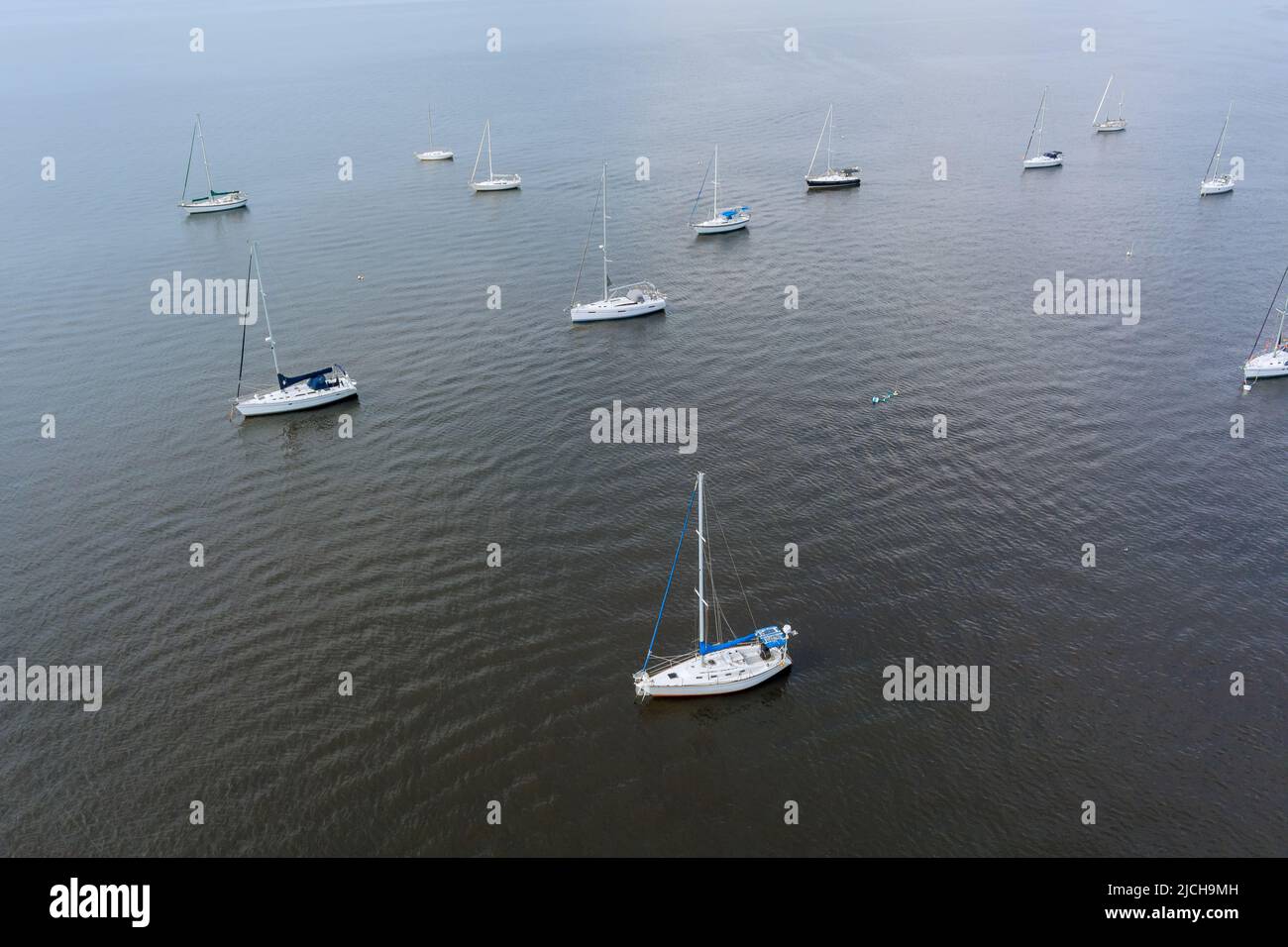 Many boats yachts near pier hi-res stock photography and images - Alamy