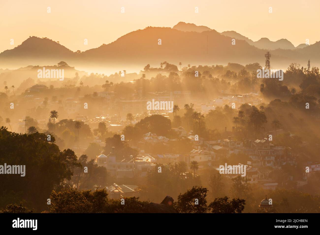 Aravalli mountain range hi-res stock photography and images - Alamy
