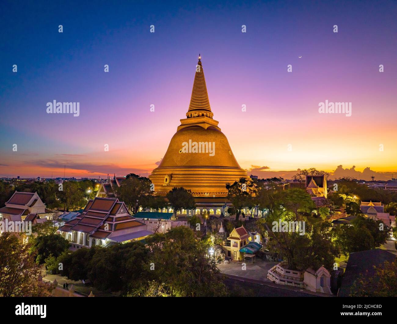 Aerial view of Phra Pathom Chedi biggest stupa in Nakhon Pathom ...