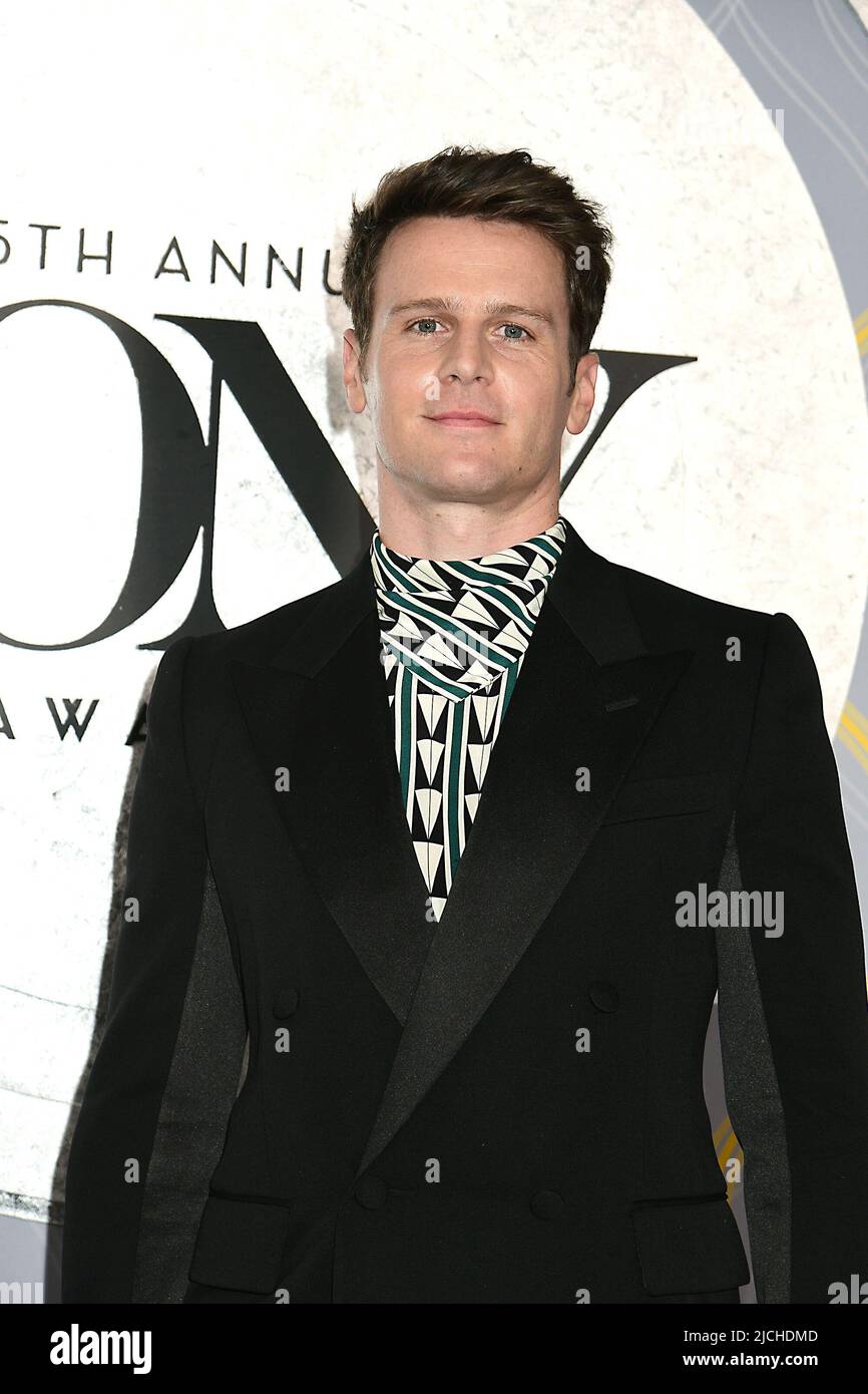 Jonathan Groff attends the 75th Annual Tony Awards on June 12, 2022 at ...