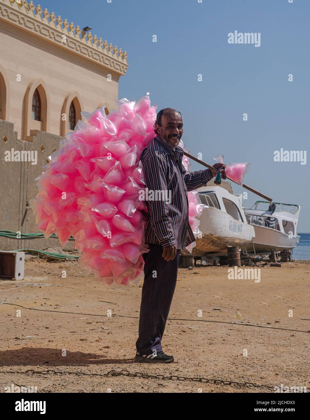 Indian man selling cotton hi-res stock photography and images - Alamy