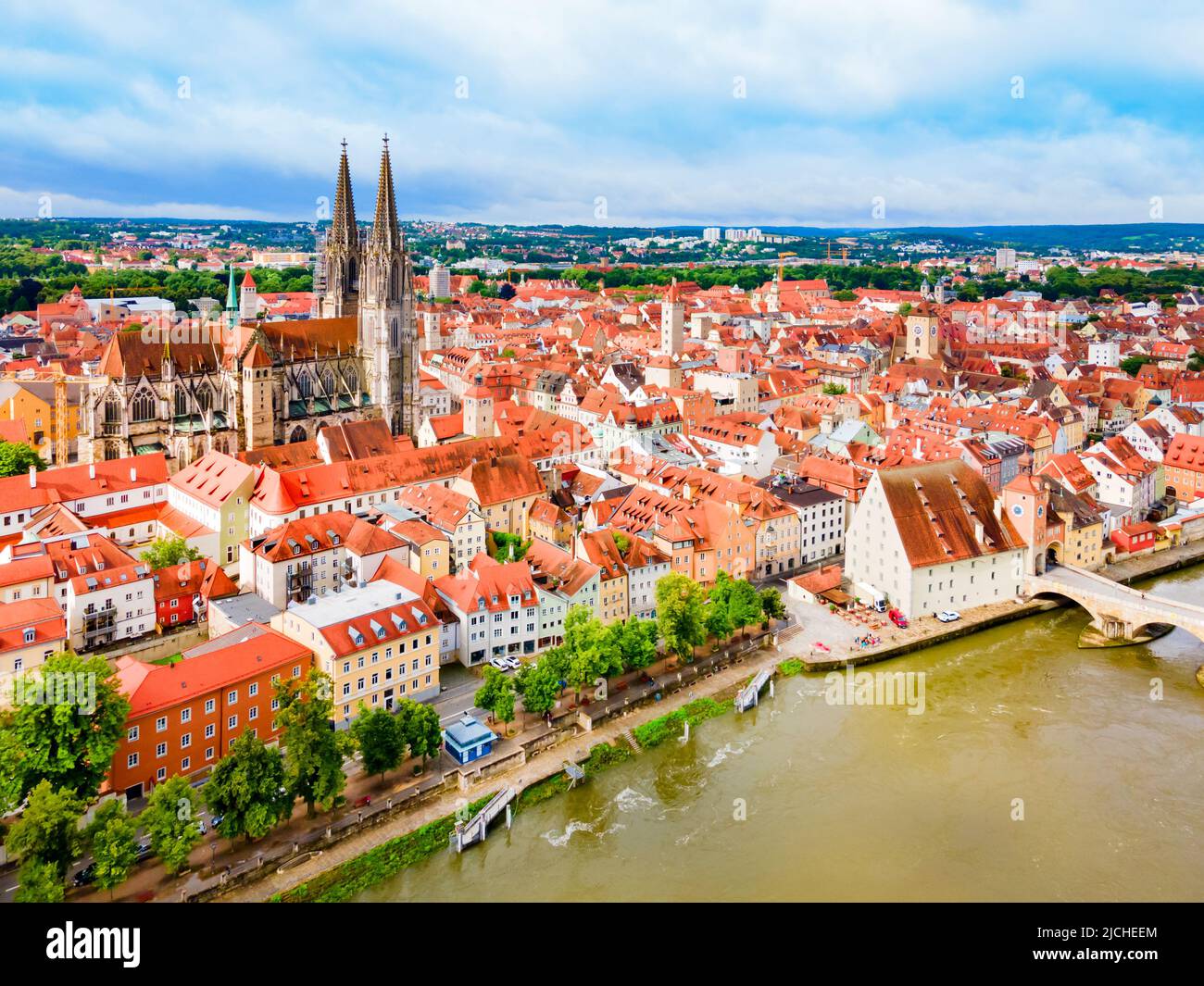Regensburg cathedral hi-res stock photography and images - Alamy