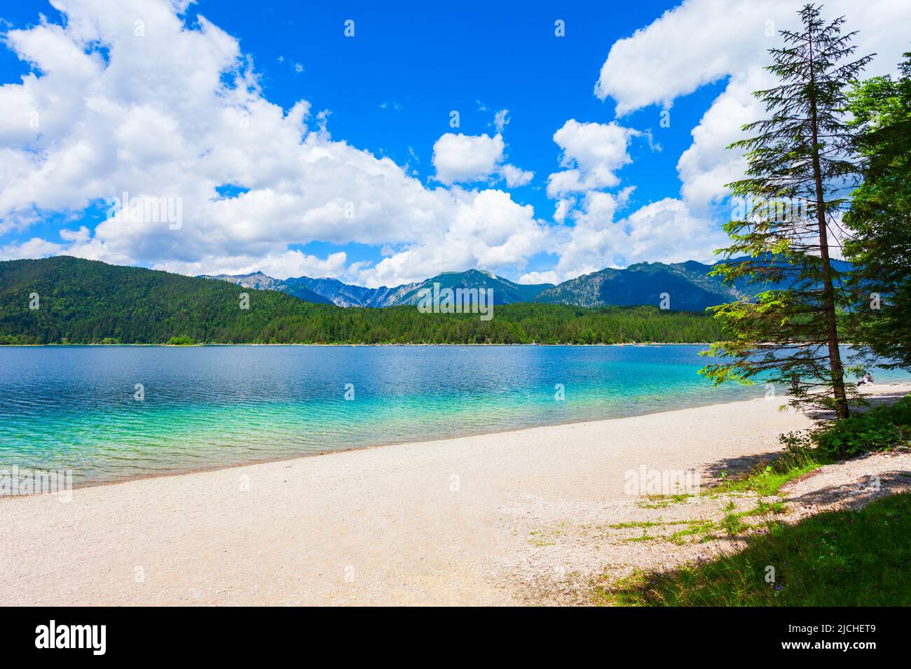 Eibsee lake near Garmisch-Partenkirchen town in Bavaria, Germany Stock ...