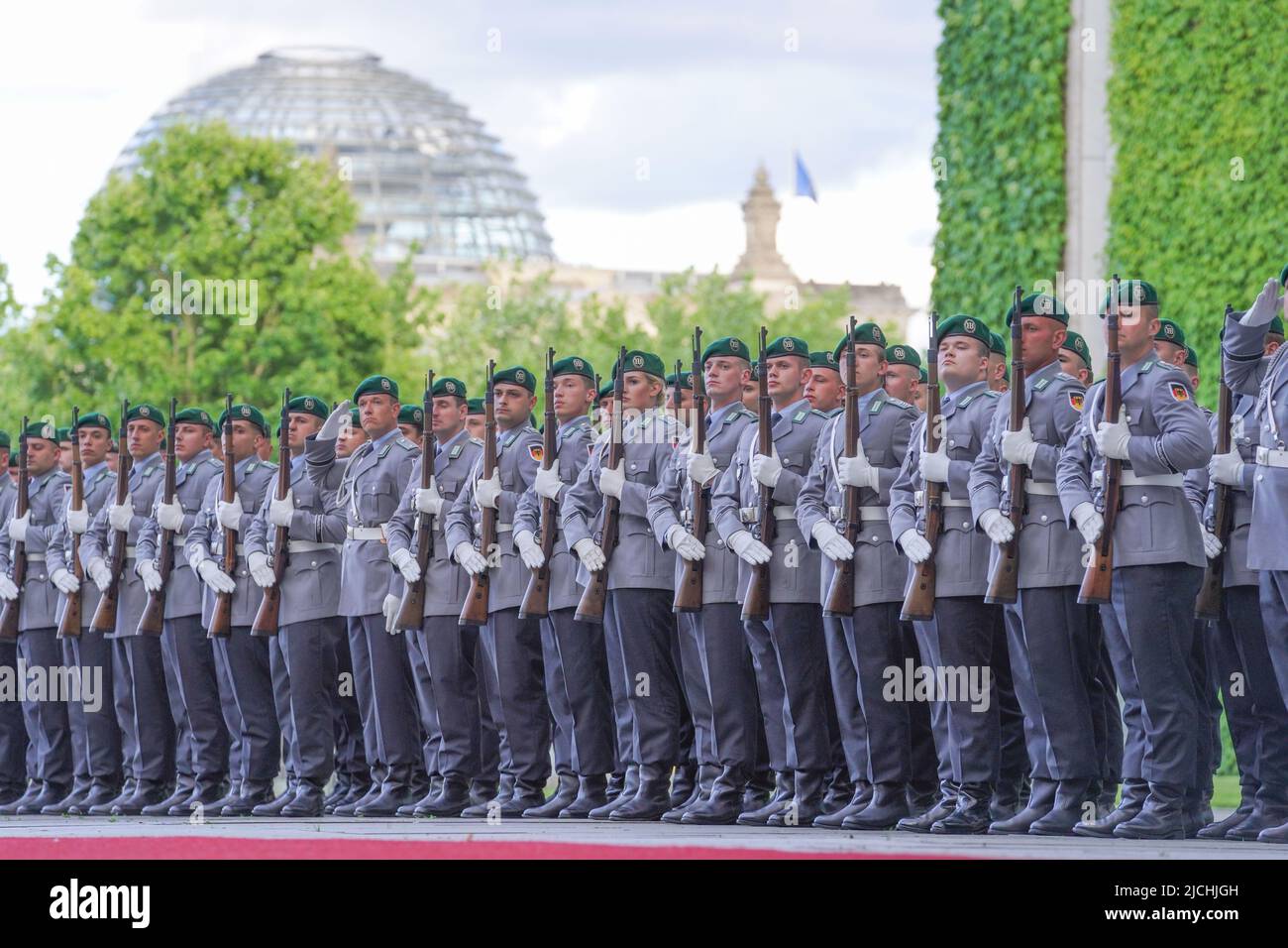 Berlin, Germany. 13th June, 2022. The guard battalion stands for the ...