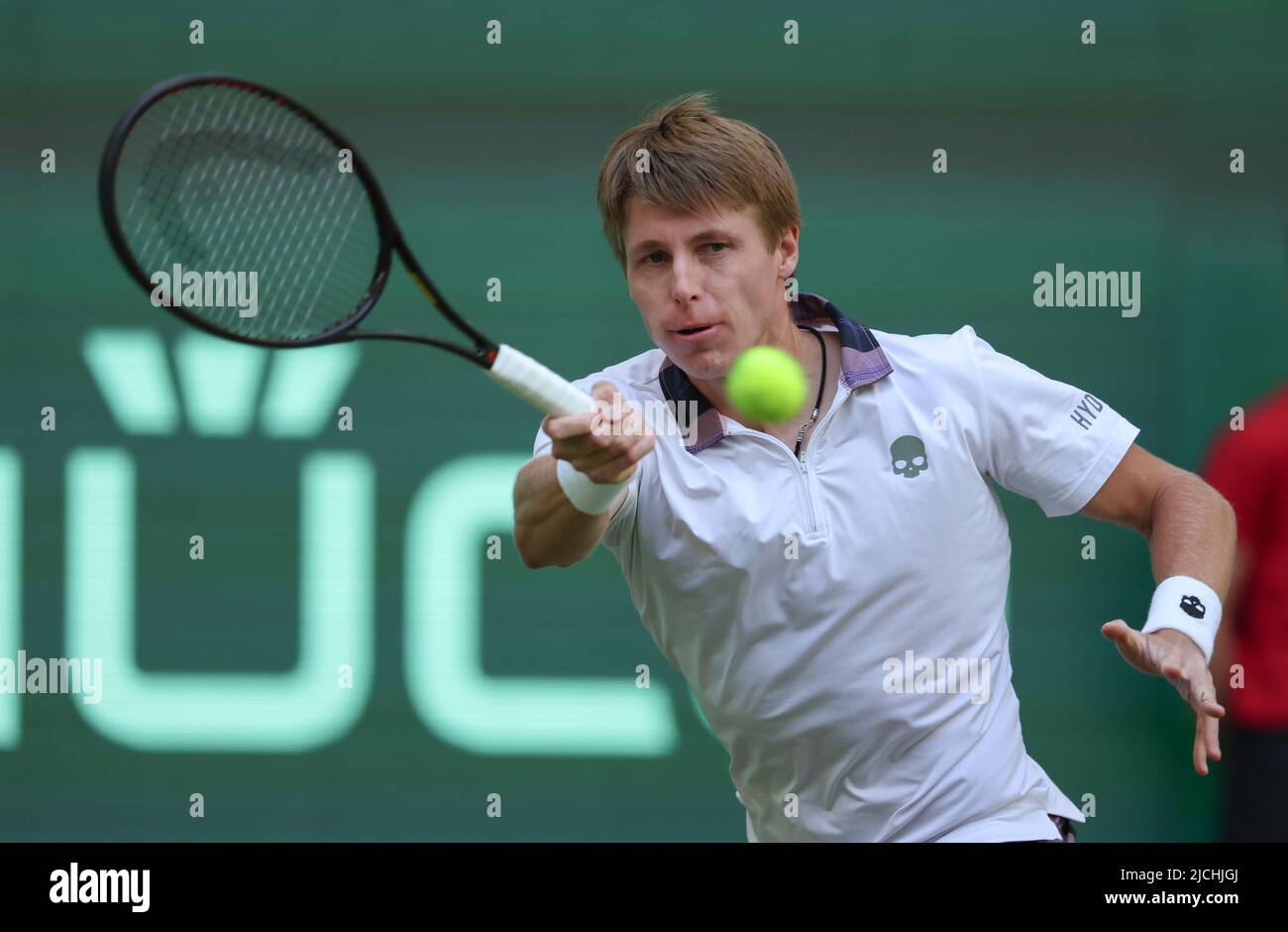 Halle, Germany. 13th June, 2022. Tennis: ATP Tour Singles, Men, 1st ...