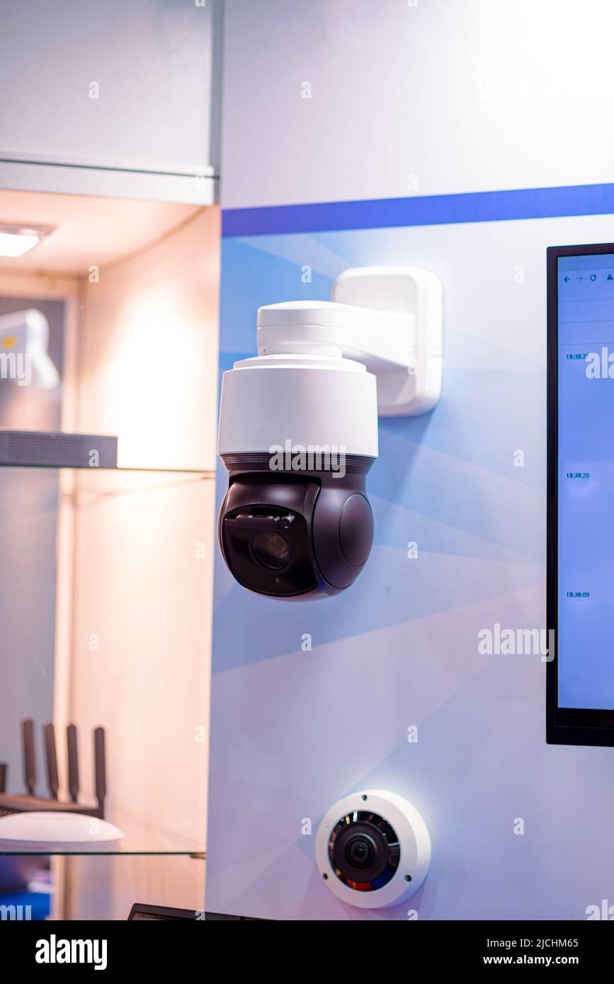 Motion sensor hi-res stock photography and images - Alamy