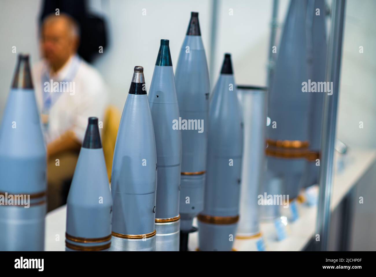 Impact of shell fire hi-res stock photography and images - Alamy