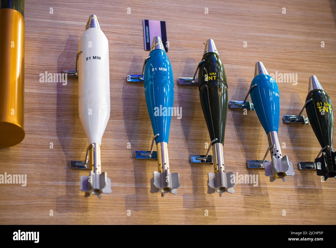 81 mortar hi-res stock photography and images - Alamy