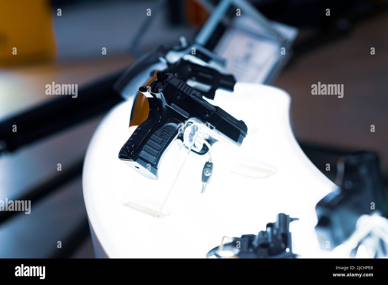 Gun shop counter hi-res stock photography and images - Alamy