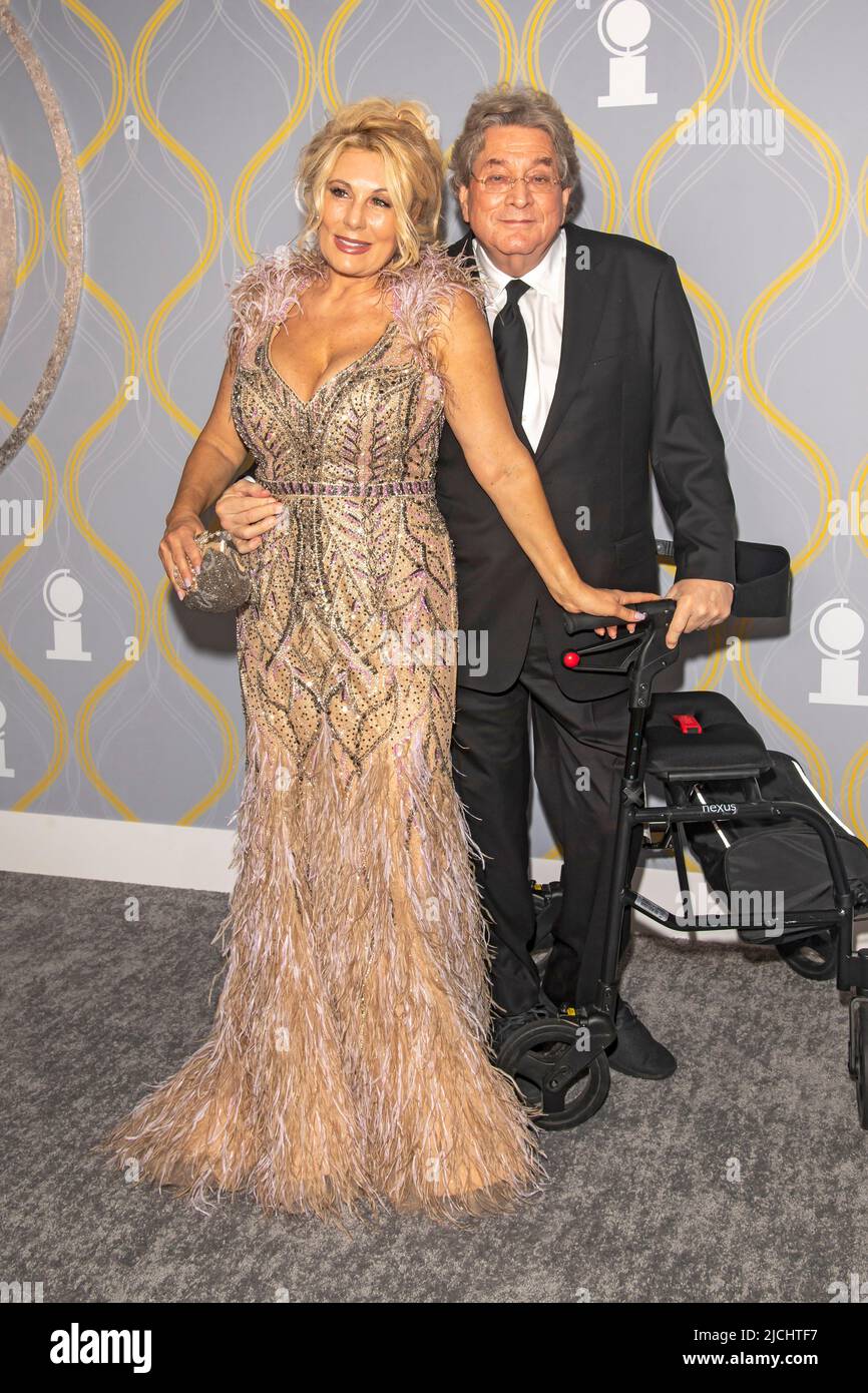 New York, United States. 12th June, 2022. Elizabeth Winford and Garth ...