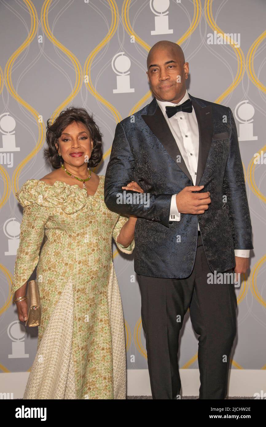 Phylicia rashad hi-res stock photography and images - Alamy