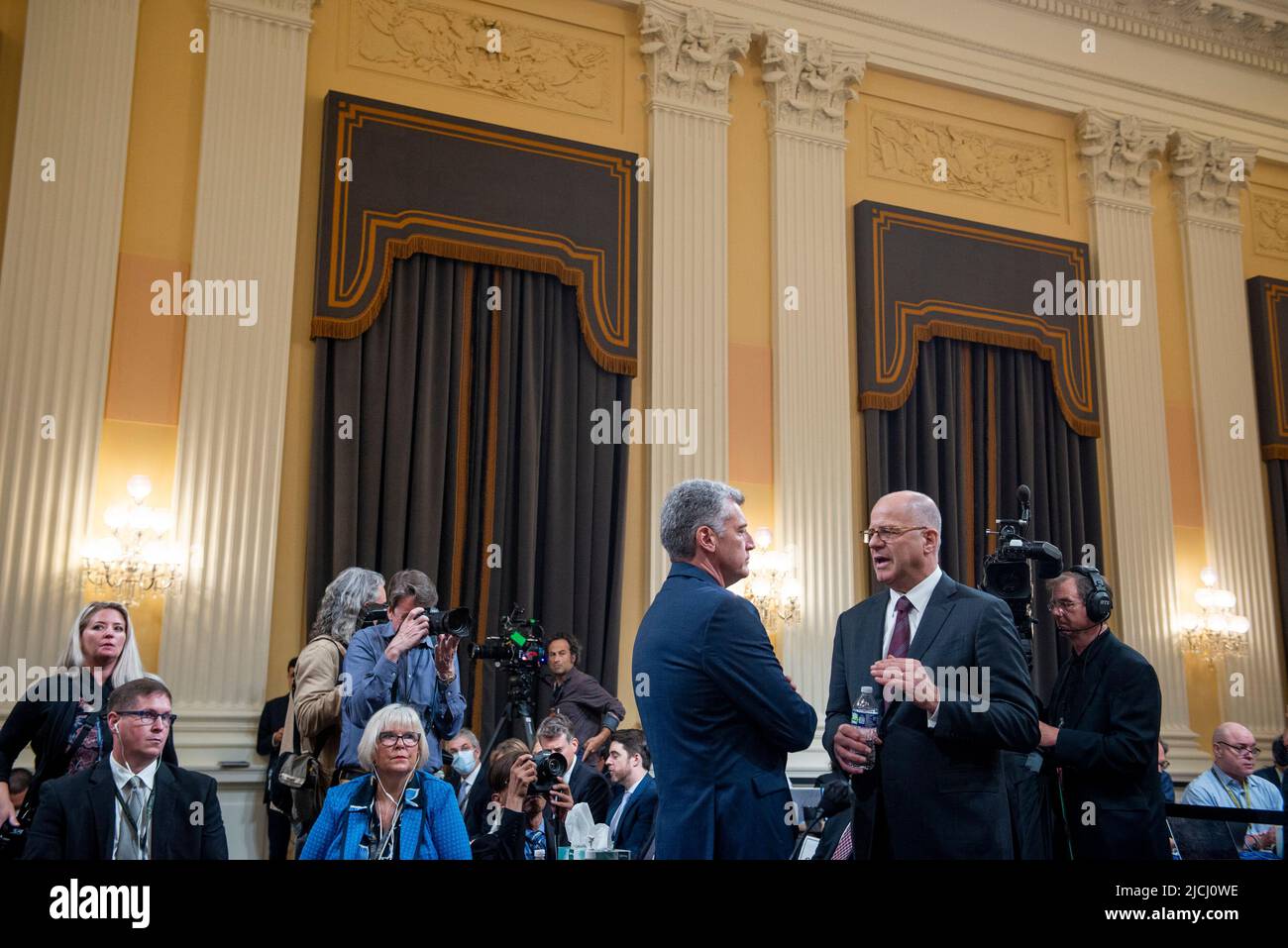 Kevin Marino, right, lawyer for former Trump campaign manager William ...
