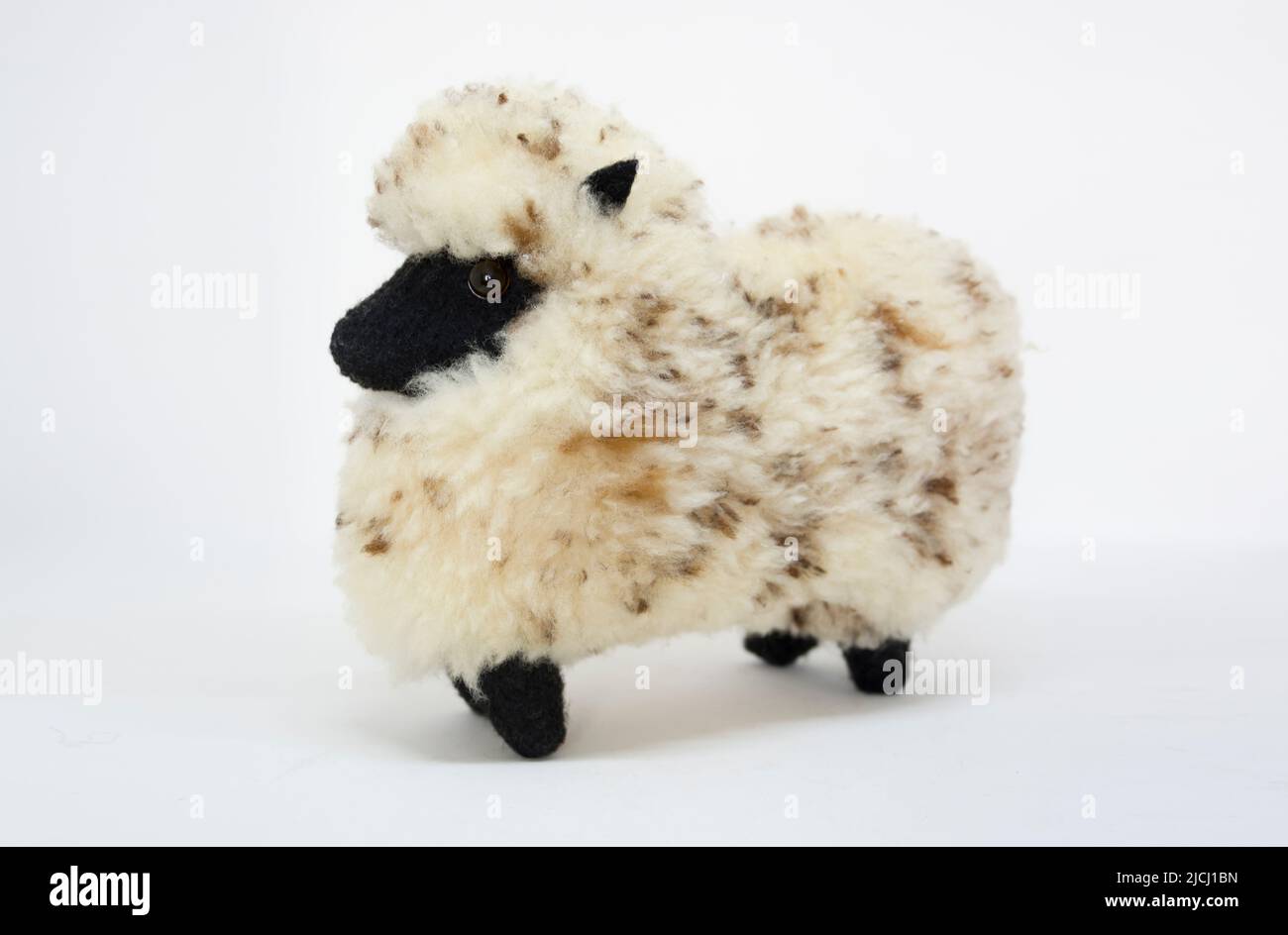 Real wool hi-res stock photography and images - Alamy