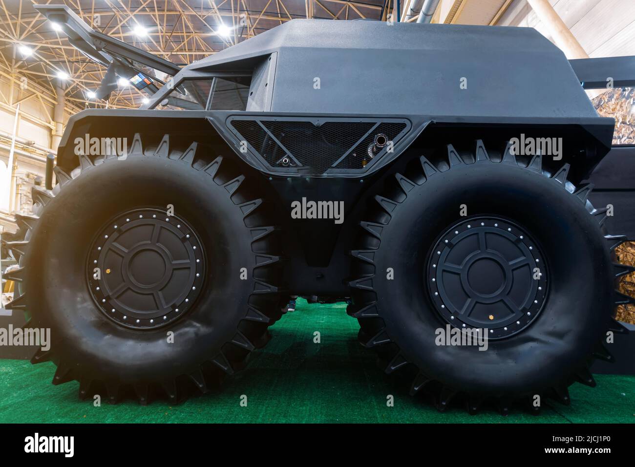 Ultra-low pressure amphibious all-terrain vehicle Stock Photo - Alamy