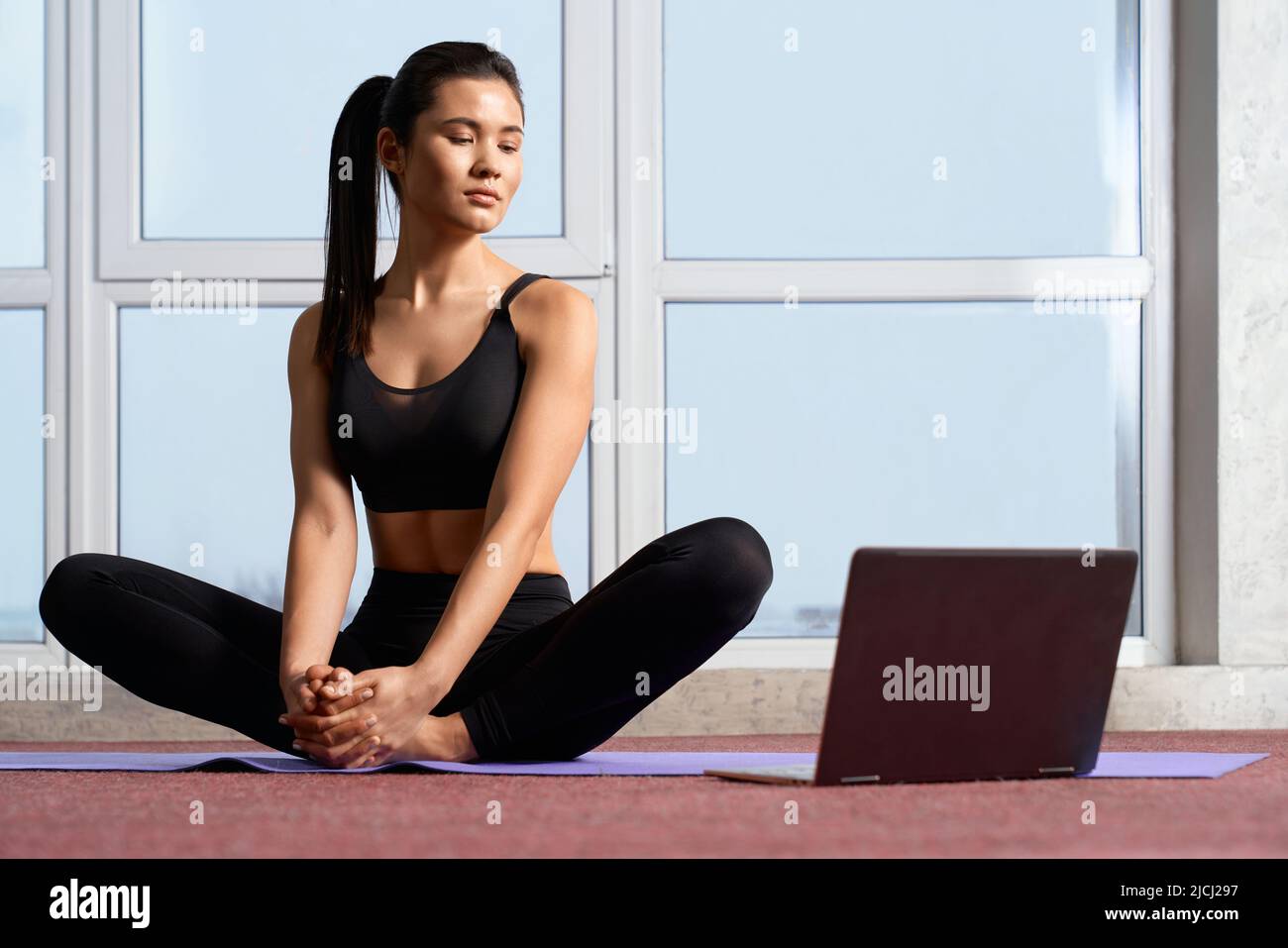 Butterfly Position In Pregnancy