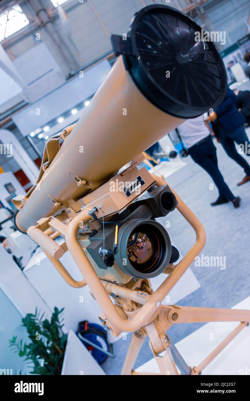 Anti-tank laser-guided missile system. Anti-tank weapon Stock Photo - Alamy