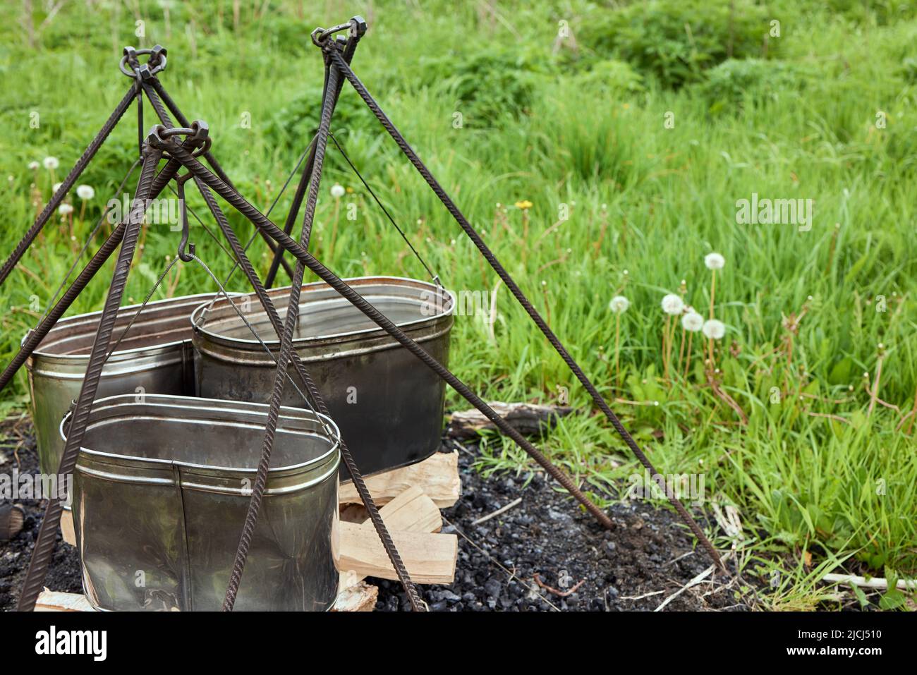 Hiking pot, Bowler in the bonfire. in cauldron at the stake. Traveling ...