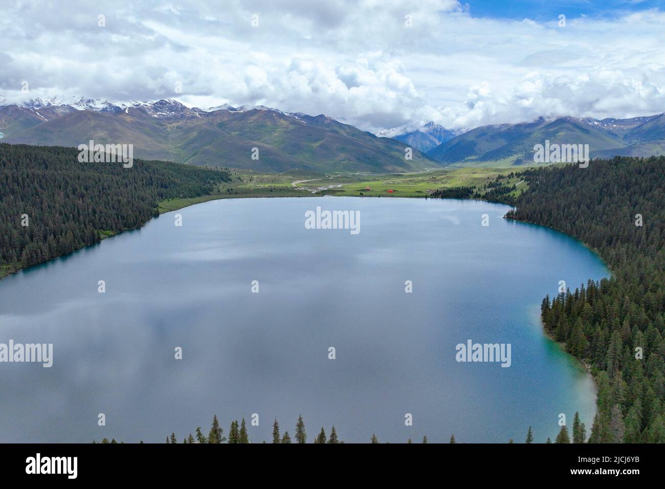 GARZE, CHINA - JUNE 13, 2022 - An aerial photo taken on June 13, 2022 ...