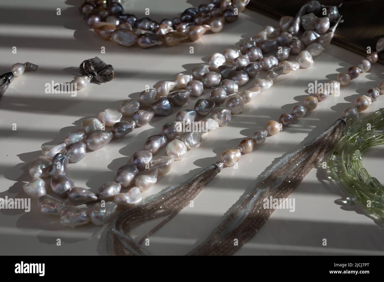 Natural grey and white river pearls necklace collier and another fine ...