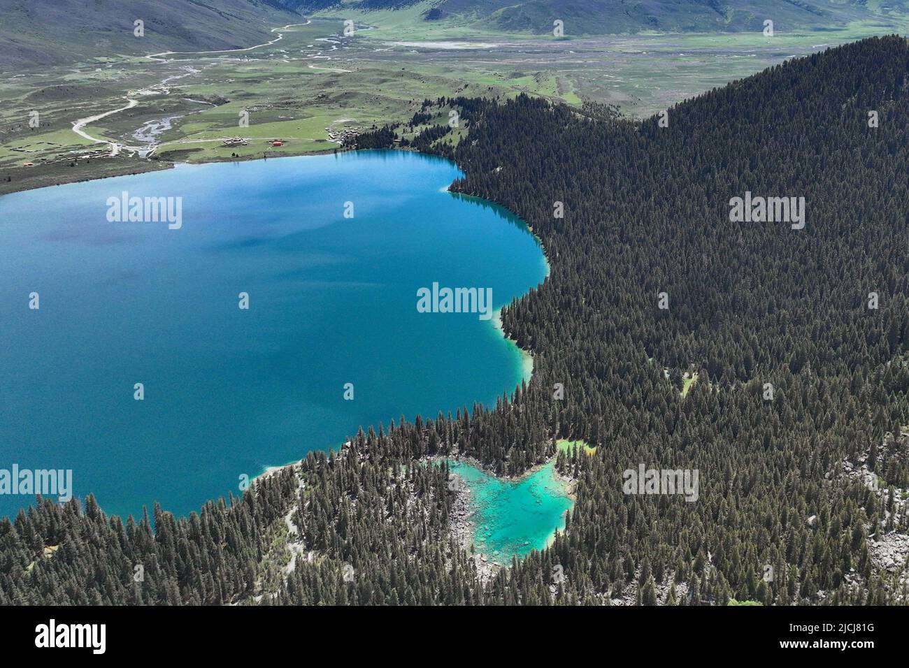 GARZE, CHINA - JUNE 13, 2022 - An aerial photo taken on June 13, 2022 ...