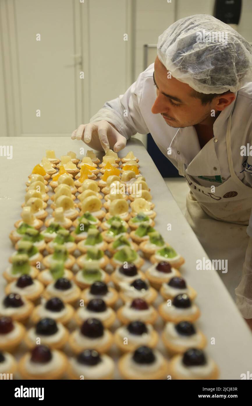 ISTANBUL, TURKEY - AUGUST 10: Turkish chef making 'Mini Tartlets' in ...