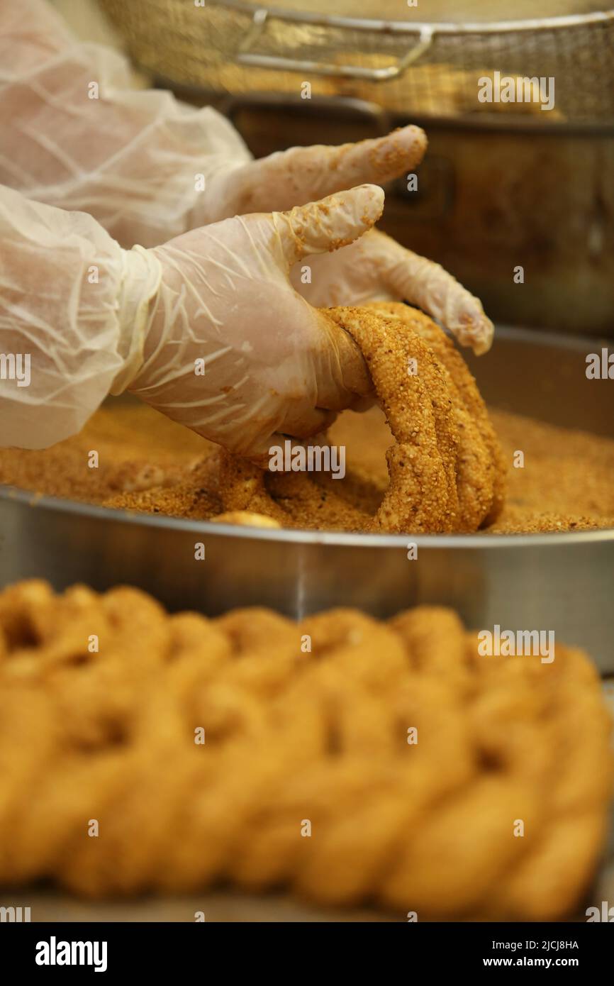Turkish baker hi-res stock photography and images - Alamy