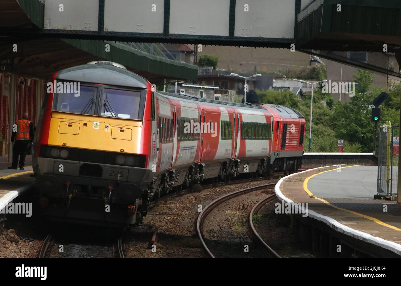 Class 67 diesel-electric loco, DB Cargo livery, on express passenger ...