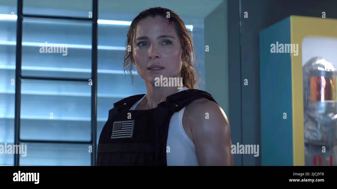 INTERCEPTOR, Elsa Pataky, 2022. © Netflix / courtesy Everett Collection ...