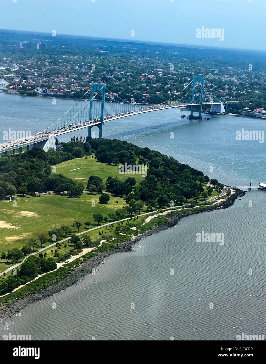 Aerial view of the Whitestone Bridge connecting Queens and the Bronx ...