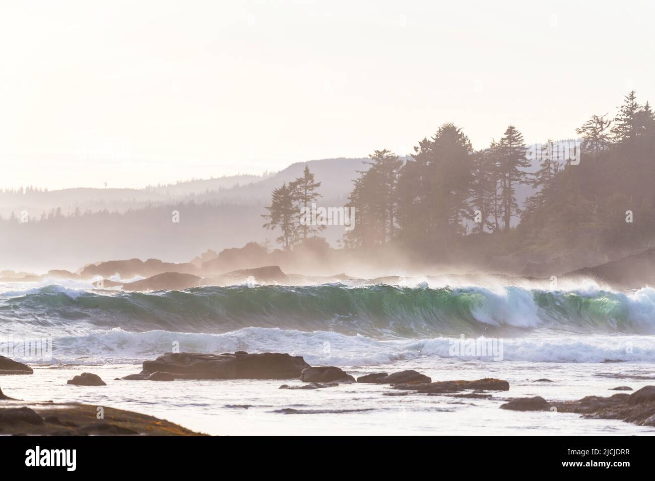 Pacific ocean at sunset. Beautiful nature landscape Stock Photo - Alamy