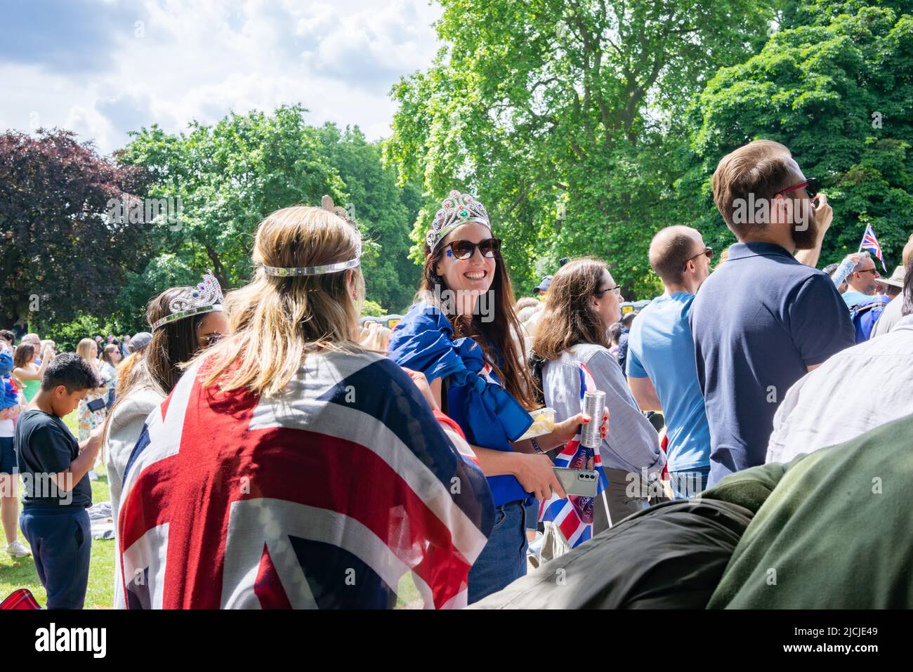 Crowd in St James Park, London, England watching The Platinum Jubilee ...