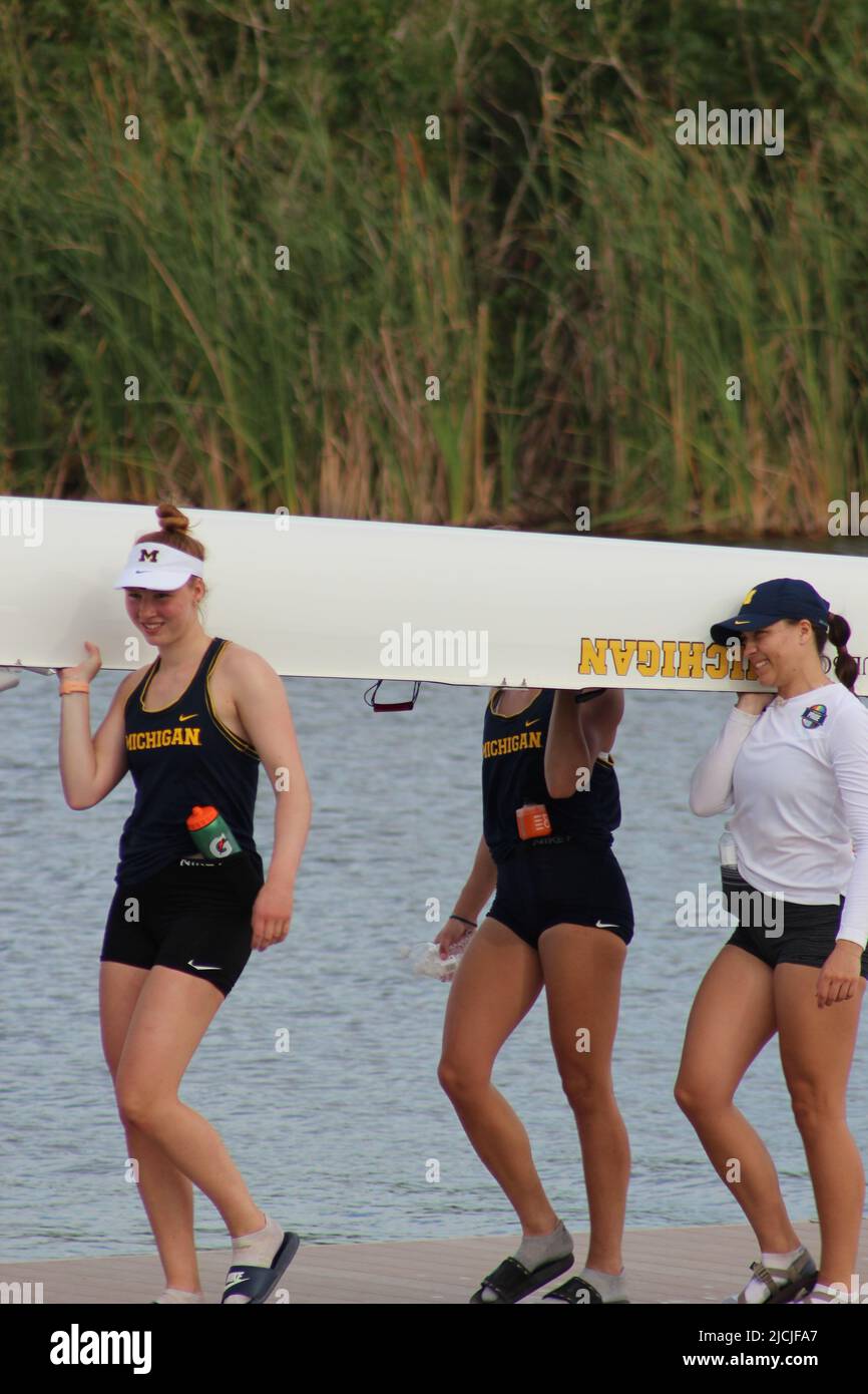 2022 University of Michigan womens team at big ten invitational regatta ...