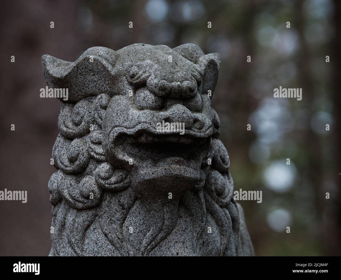 Komainu hi-res stock photography and images - Alamy