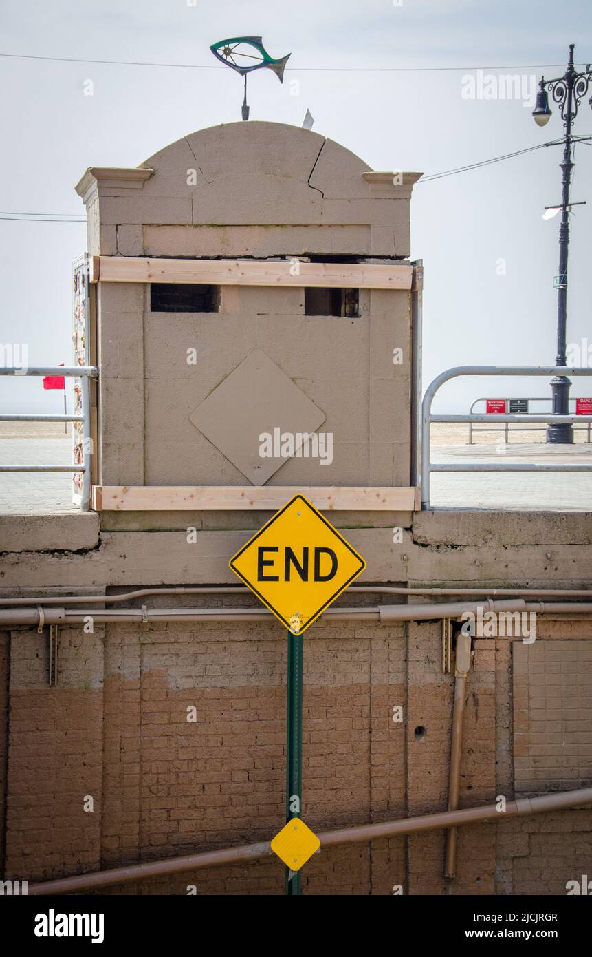 The end of the road, Coney Island Stock Photo - Alamy