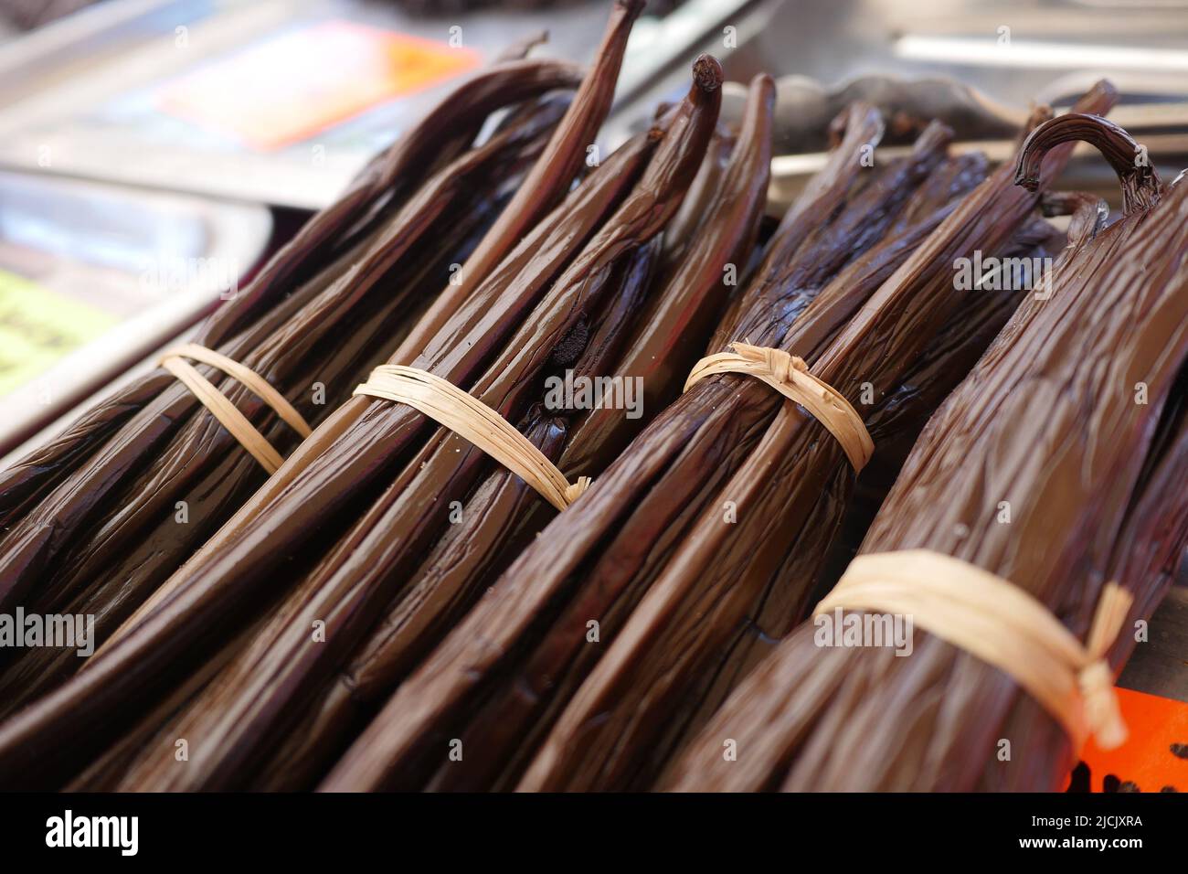 Real fresh vanilla from la reunion island madagascar vanille bourbon ...
