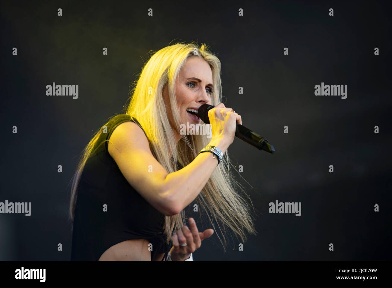 Oberhausen, Deutschland. 11th June, 2022. JENICE, singer, pop singer ...