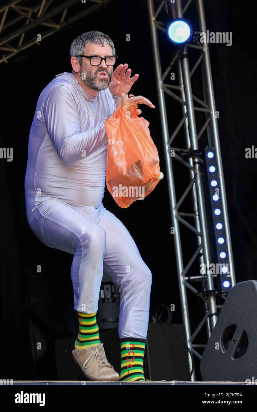 Dan Skinner performs as Angelos Epithemiou at the Cambridge Club ...