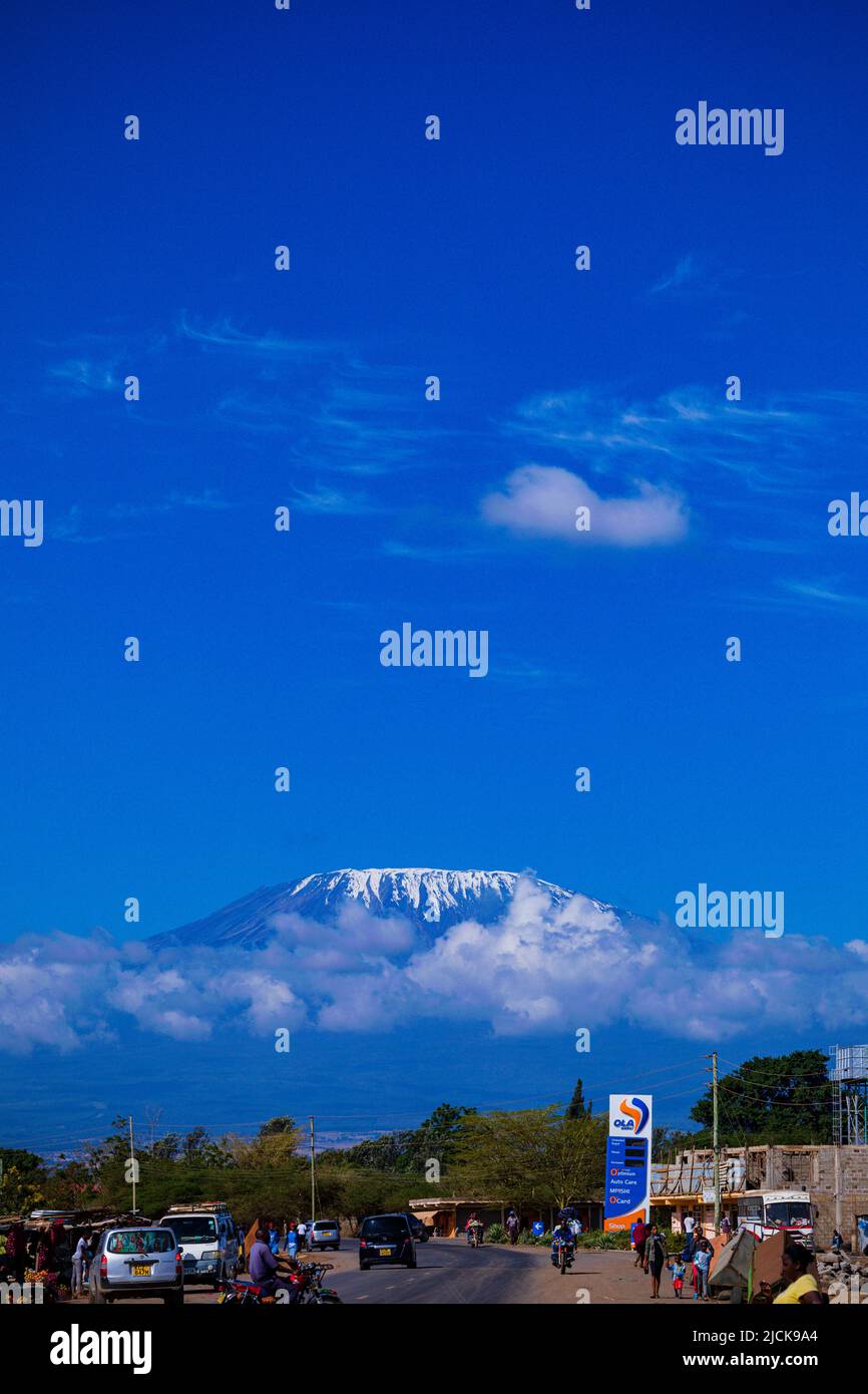 Mount Kilimanjaro Dormant Volcano In United Republic Of Tanzania kibo ...