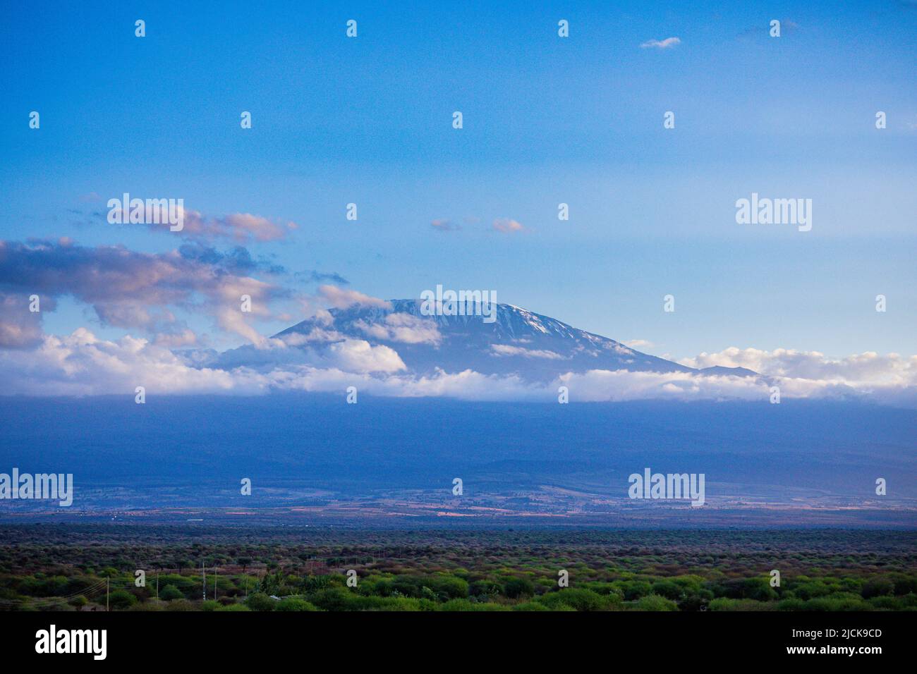 Mount Kilimanjaro Dormant Volcano In United Republic Of Tanzania kibo ...