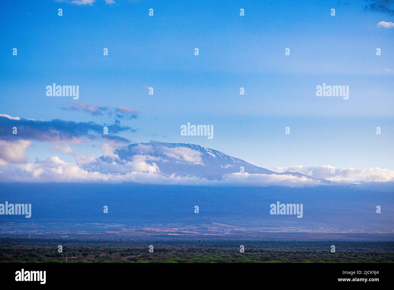 Mount Kilimanjaro Dormant Volcano In United Republic Of Tanzania kibo ...