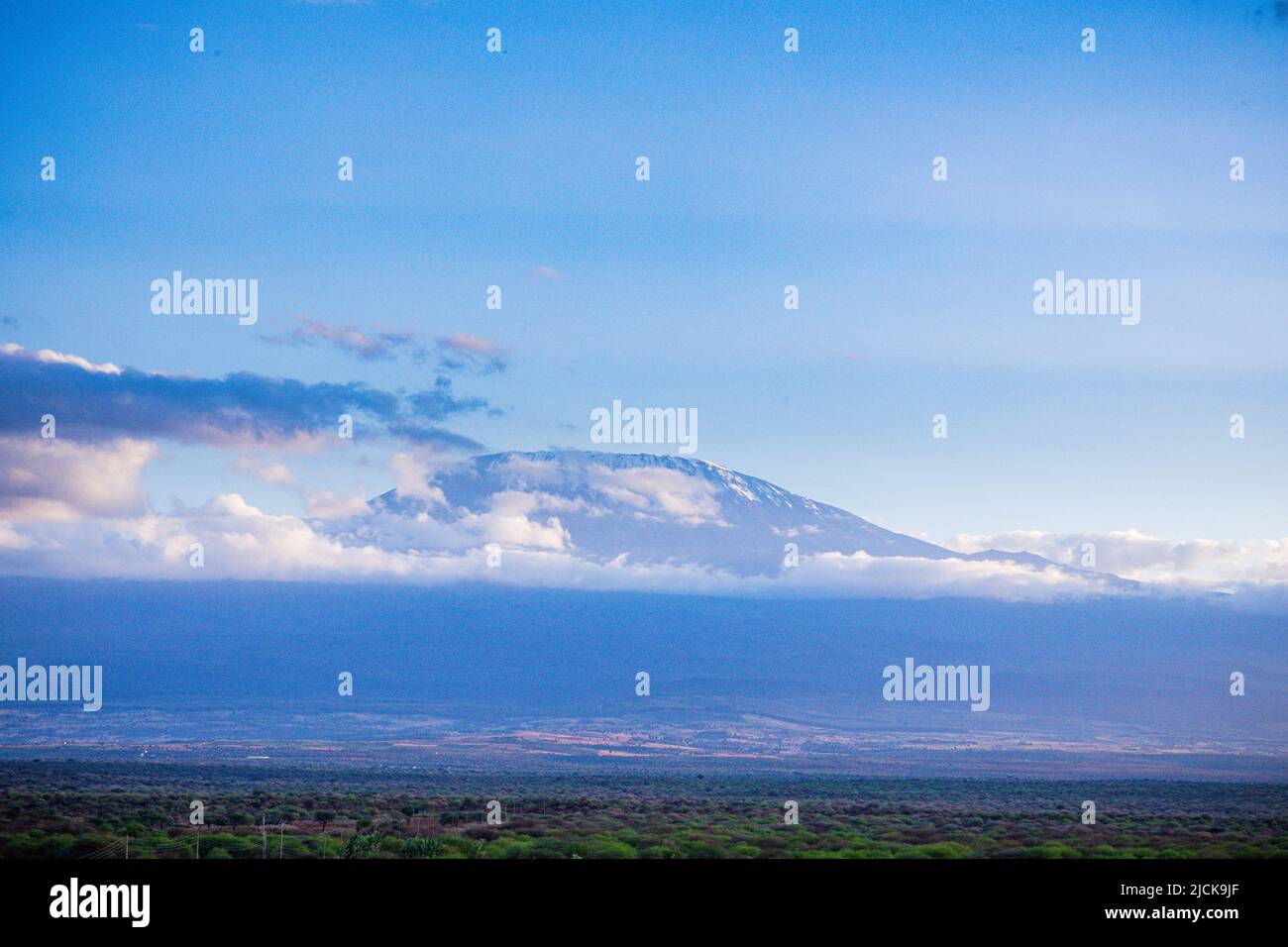 Mount Kilimanjaro Dormant Volcano In United Republic Of Tanzania kibo ...